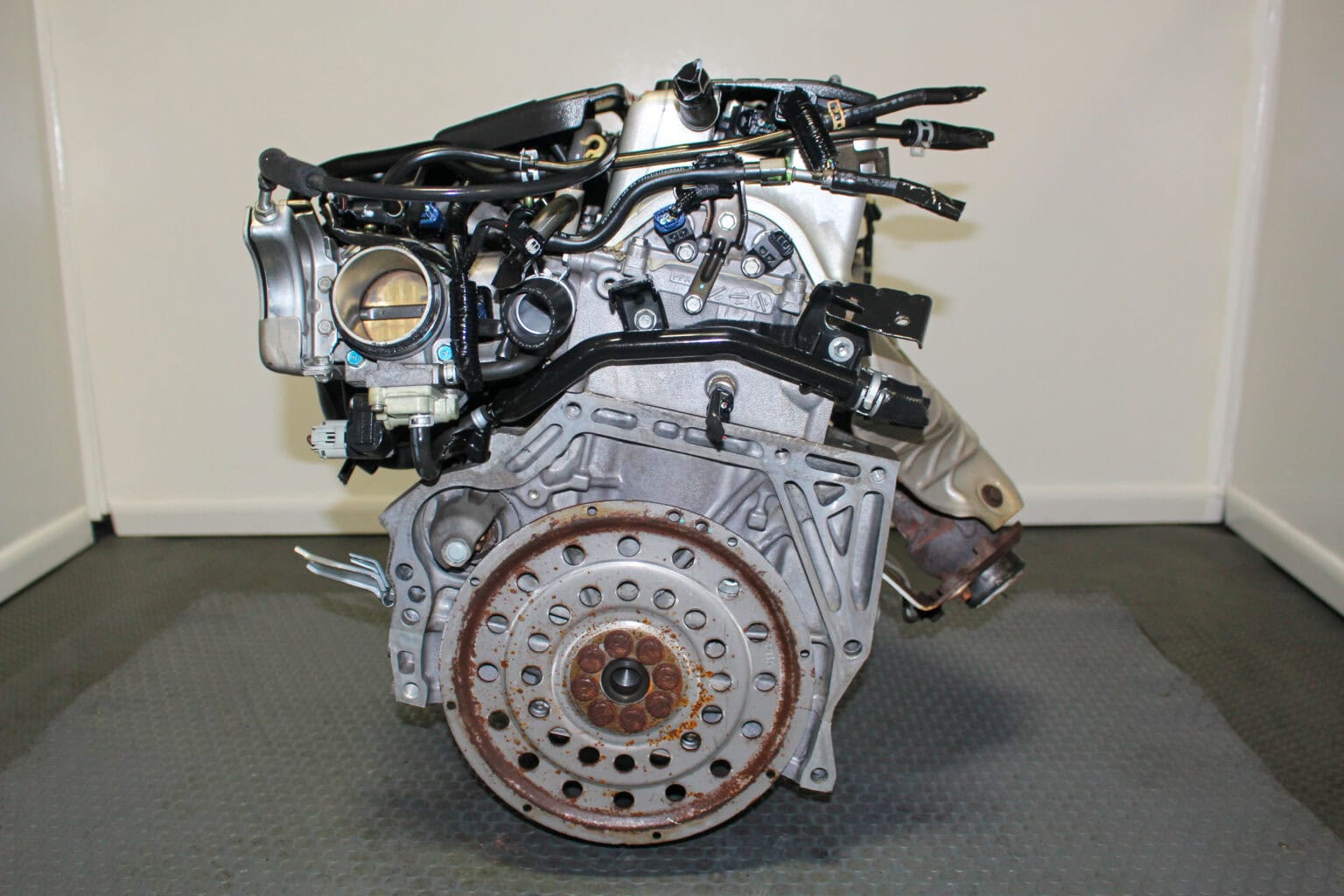 Honda K20A3 Replacement Engine for 2002-2006 Civic.