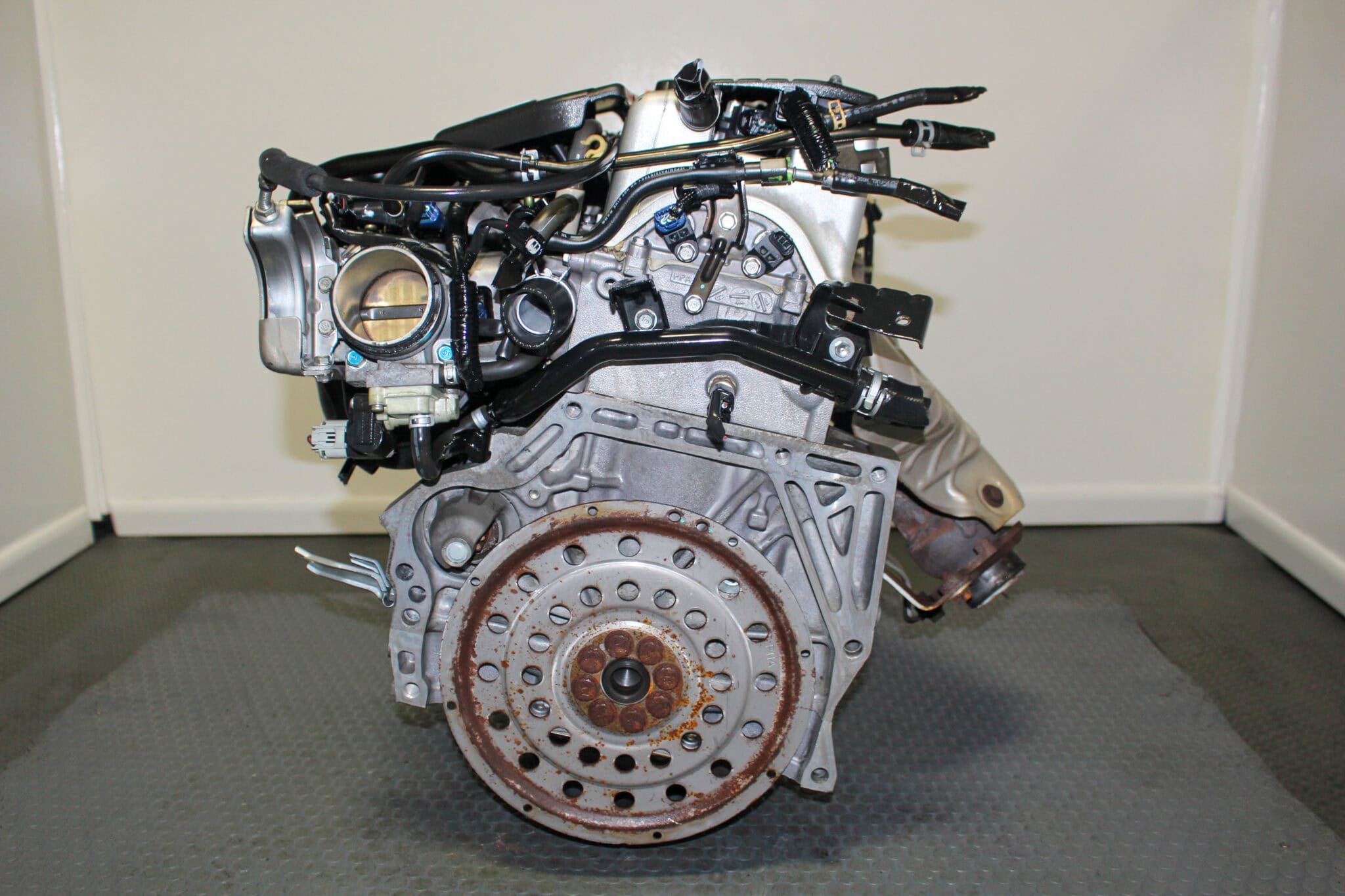 Honda K20A3 Replacement Engine for 2002-2006 Civic.
