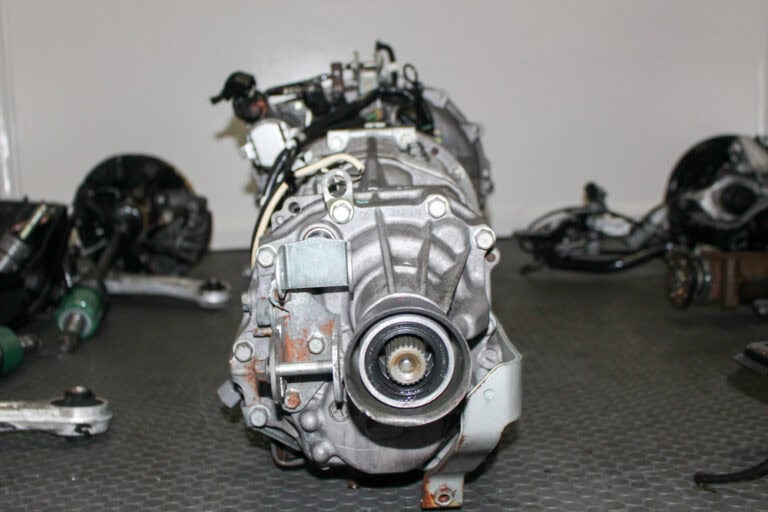 Subaru Legacy Spec B 6MT TY856WBDAA Transmission