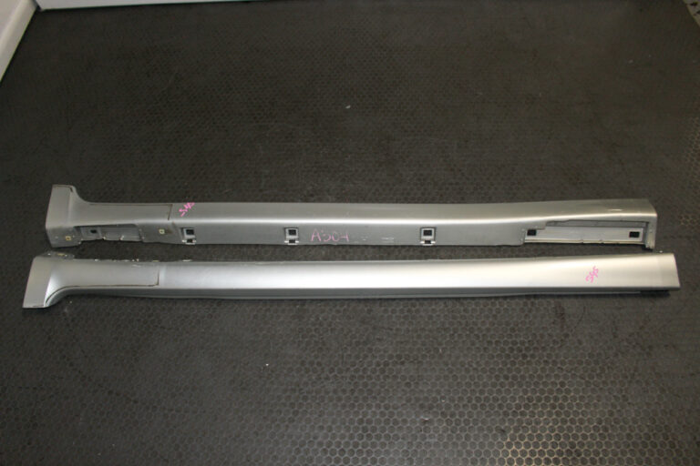 JDM 2003–2008 Subaru Forester STI Silver Color Rocker Panels (LH & RH ...