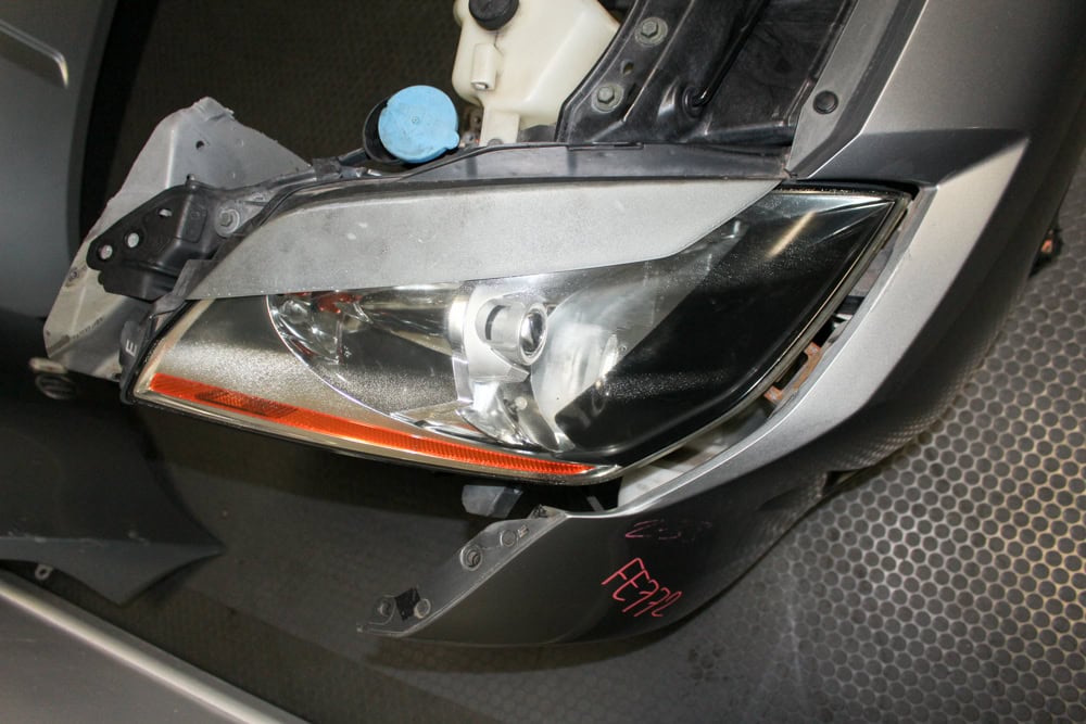 03-09 Nissan 350Z nose cut for sale.